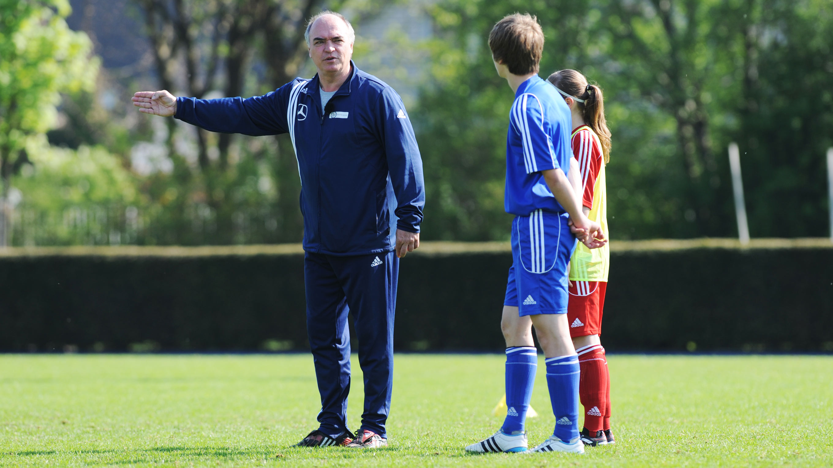 Trainerwissen :: C-Junior*in :: Trainer*in :: Training & Service :: DFB ...
