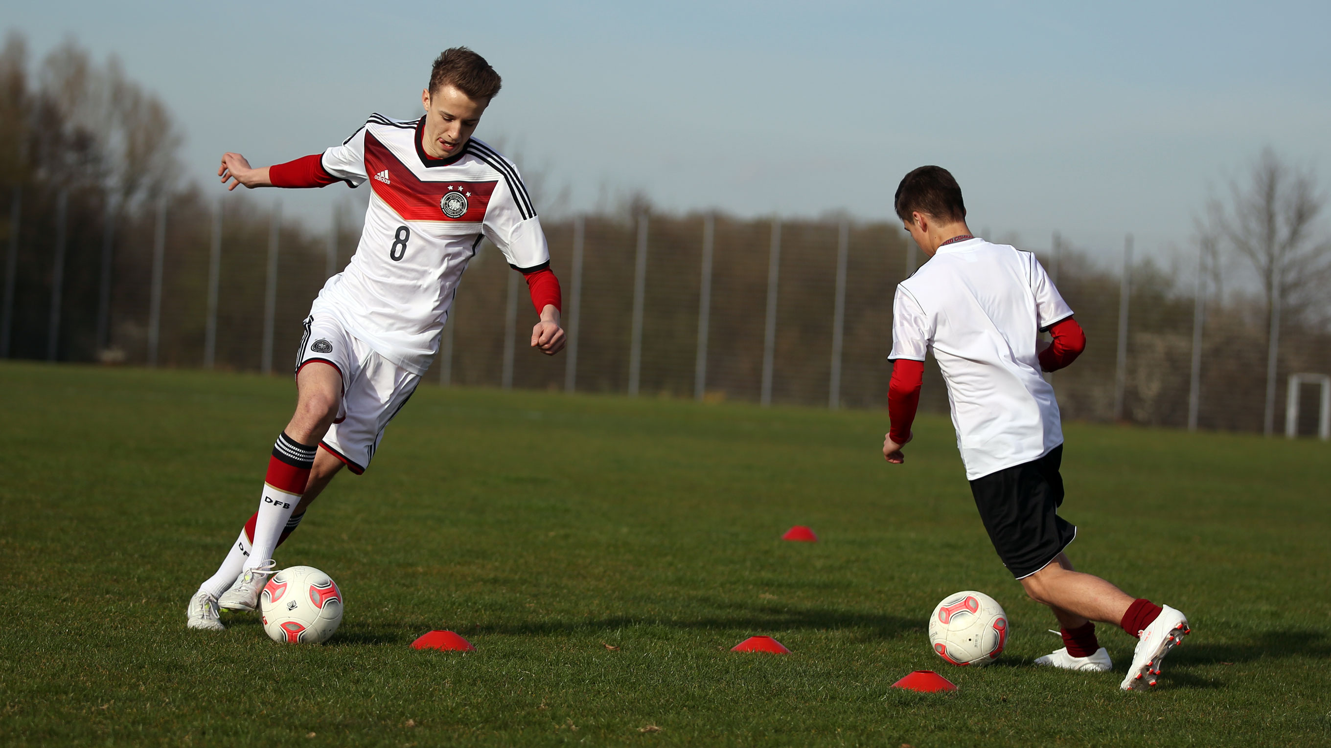 Spielekiste :: U 12- bis U 15-Spieler*in :: Training & Service :: DFB ...
