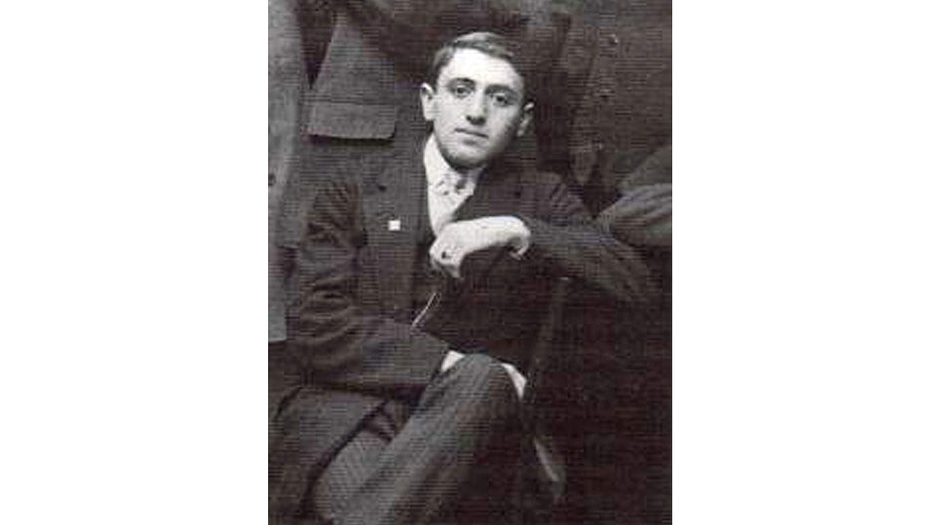 Julius Hirsch Preis: Hitzlsperger hält Laudatio :: DFB - Deutscher ...