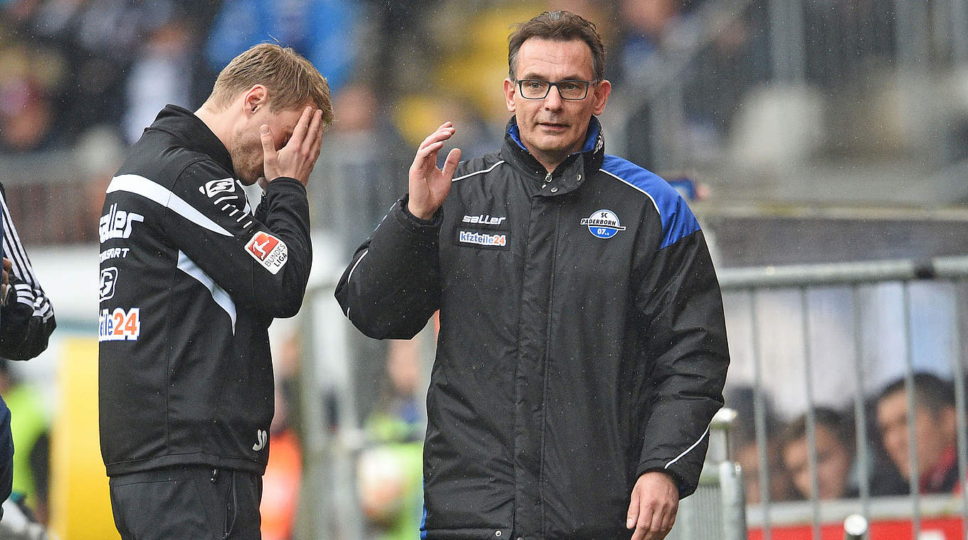 Paderborn trennt sich von Manager Born :: DFB - Deutscher Fußball-Bund e.V.