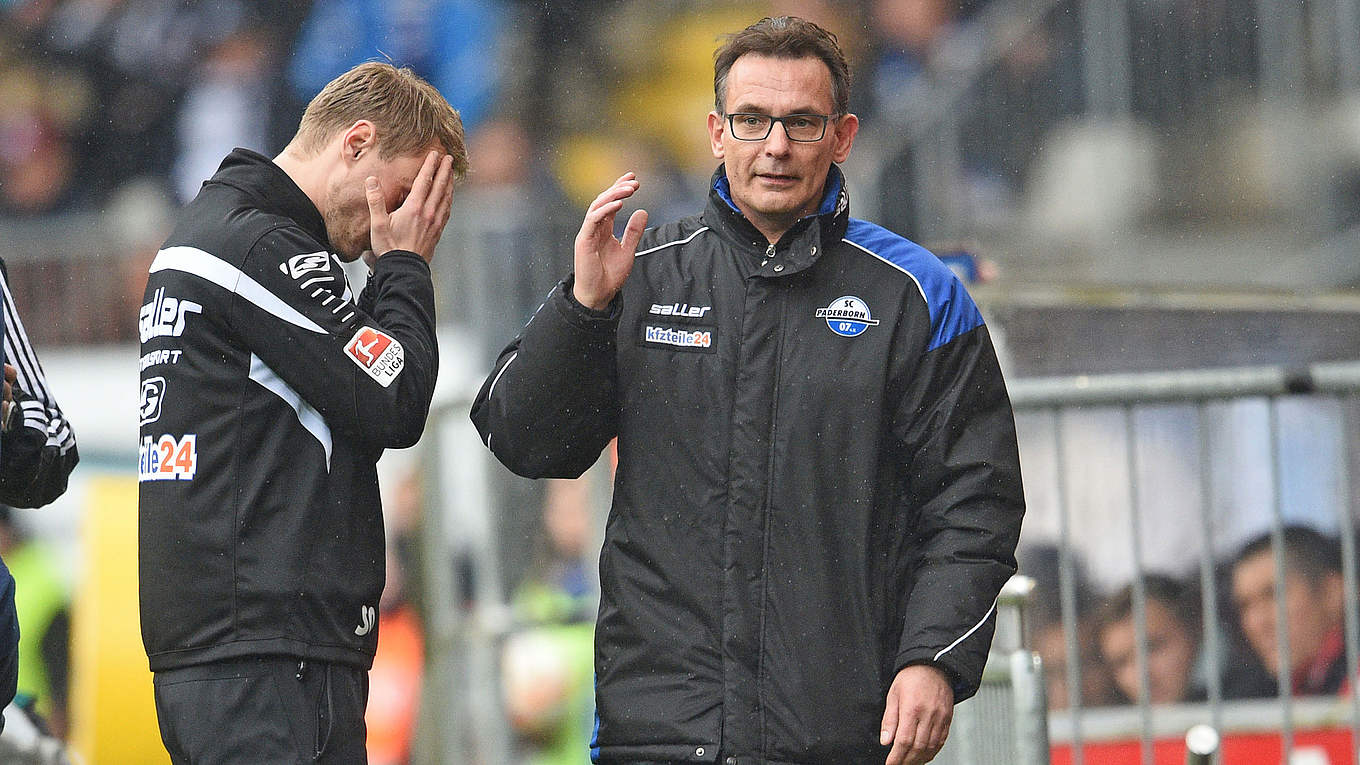 Paderborn trennt sich von Manager Born :: DFB - Deutscher Fußball-Bund e.V.