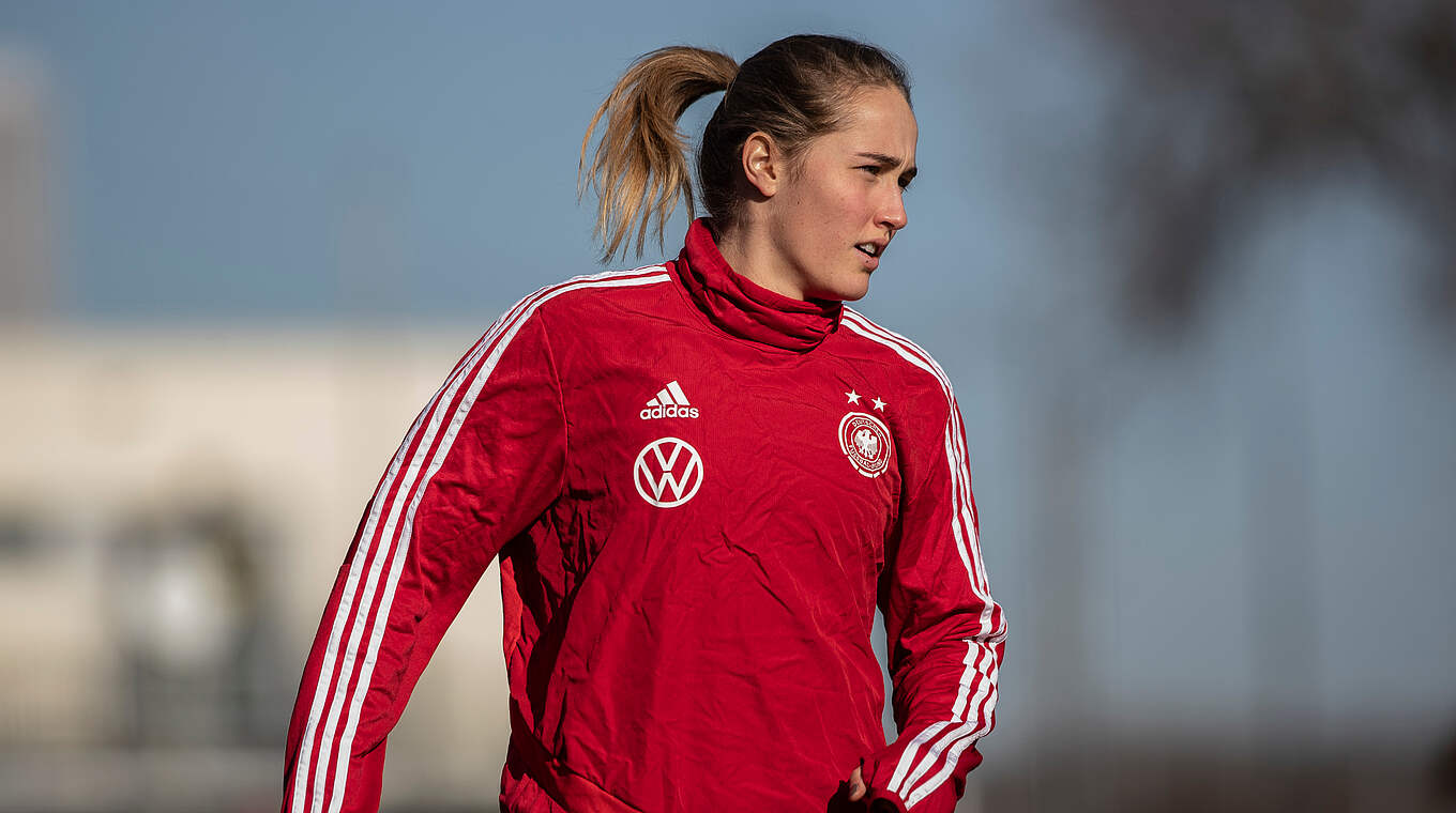 Sydney Lohmann: “Two interesting opponents” :: DFB - Deutscher Fußball ...