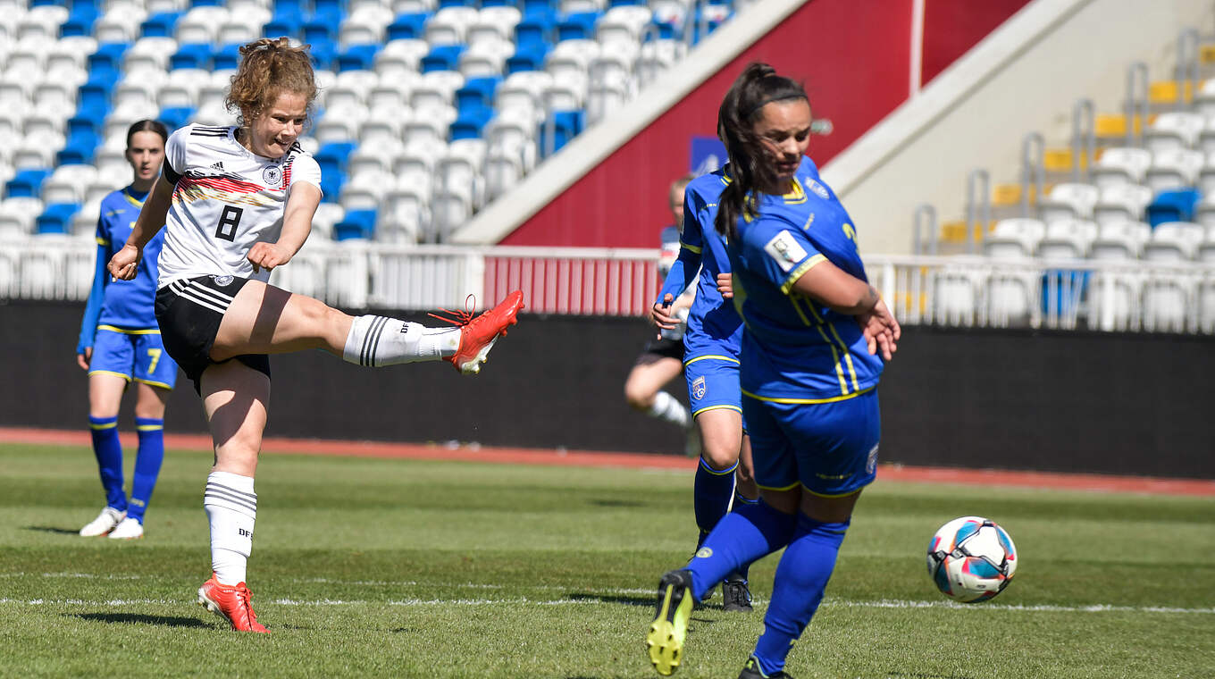 Klarer Sieg gegen Kosovo nach Geduldsprobe :: DFB - Deutscher Fußball-Bund e.V.