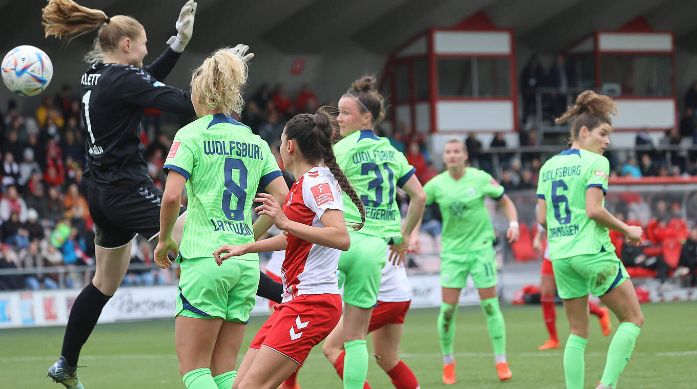 Hegering und Popp treffen doppelt für Primus Wolfsburg :: DFB ...