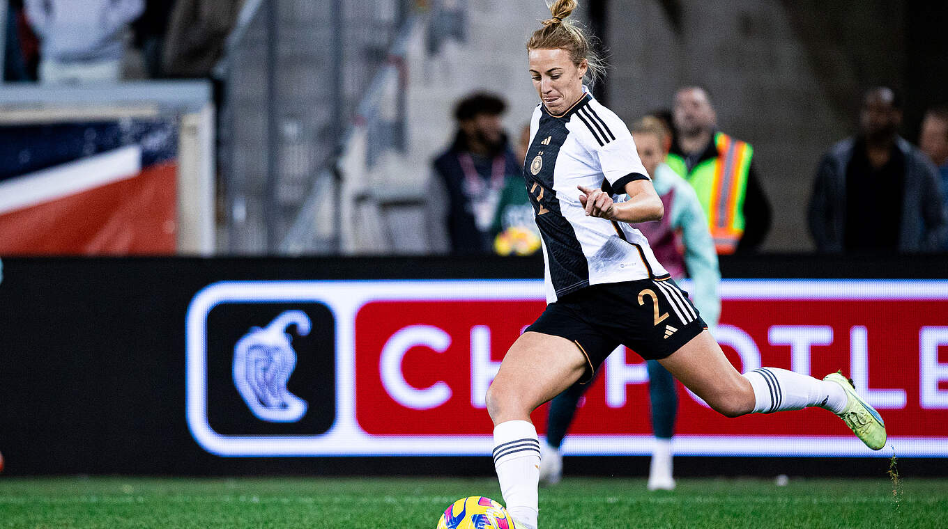 Merle Frohms: "Die WM rückt in den Fokus" :: DFB - Deutscher Fußball ...