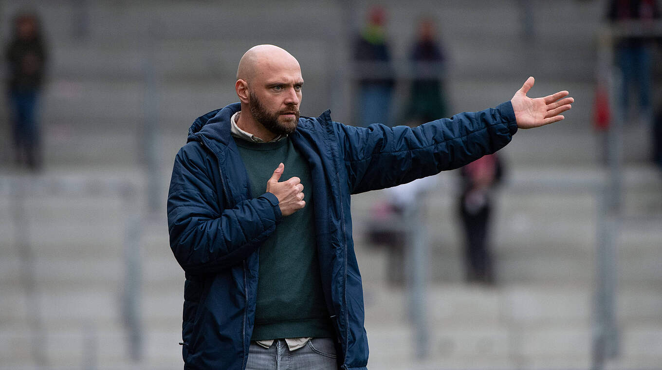 TSG-Trainer Stephan Lerch: "Entscheidung mit Kopf und Herz" :: DFB ...