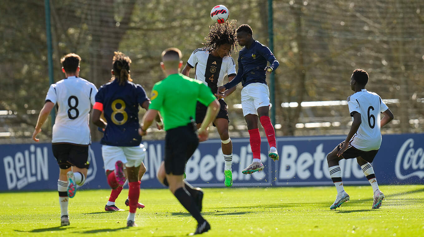 U 18 unterliegt in Frankreich knapp :: DFB - Deutscher Fußball-Bund e.V.