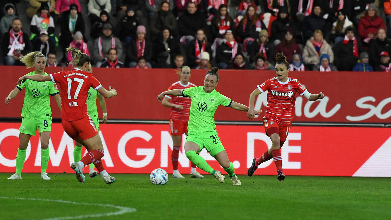 1,83 Millionen Fans sehen Spitzenspiel :: DFB - Deutscher Fußball-Bund e.V.