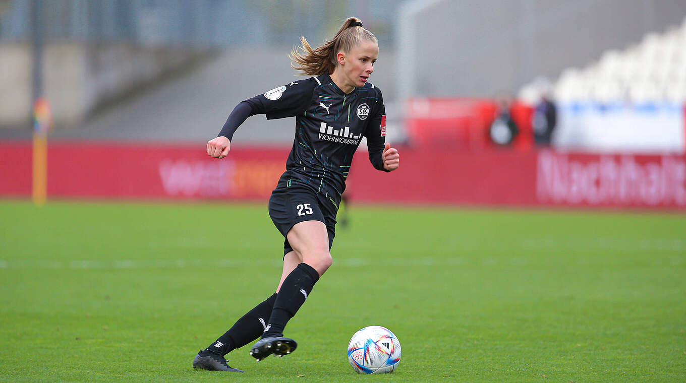SGS-Stürmerin Endemann: "Wir haben noch eine Rechnung offen" :: DFB ...