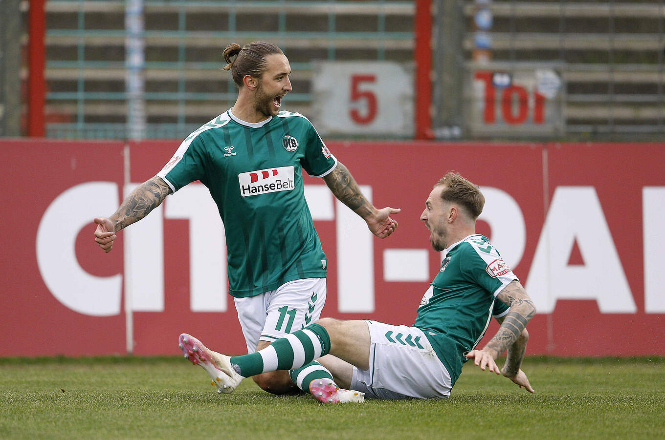 VfB Lübeck feiert Aufstieg in die 3. Liga :: DFB - Deutscher Fußball ...