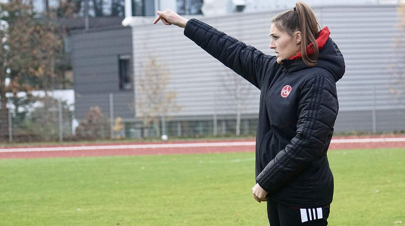 FCN-Trainerin Isabel Bauer: "Unfassbare Entwicklung" :: DFB - Deutscher Fußball-Bund e.V.