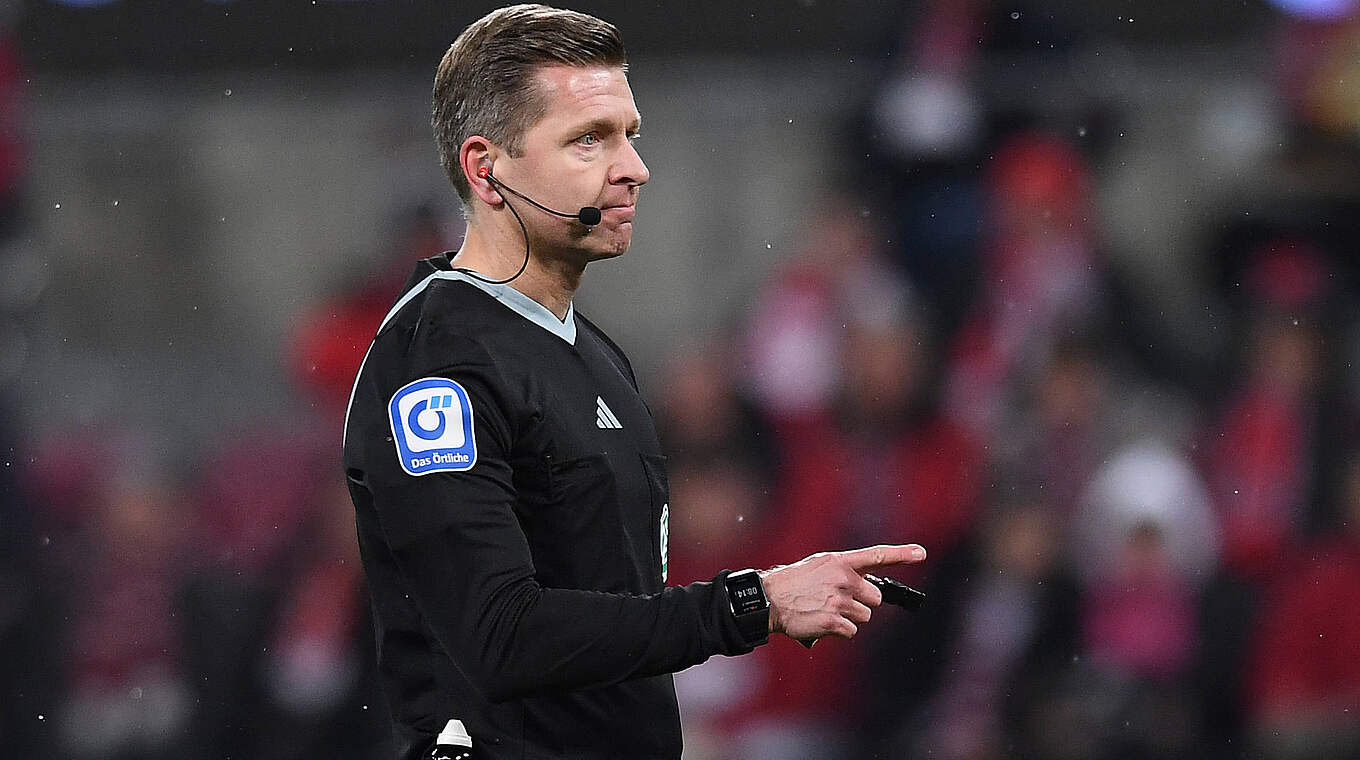 Welz pfeift Augsburg gegen BVB :: DFB - Deutscher Fußball-Bund e.V.