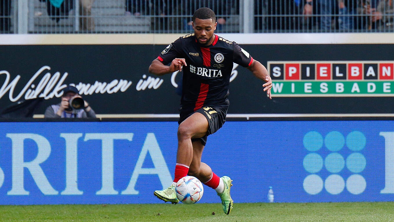 SVWW-Verteidiger Brooklyn Ezeh: "Den Weg zu Ende gehen" :: DFB ...