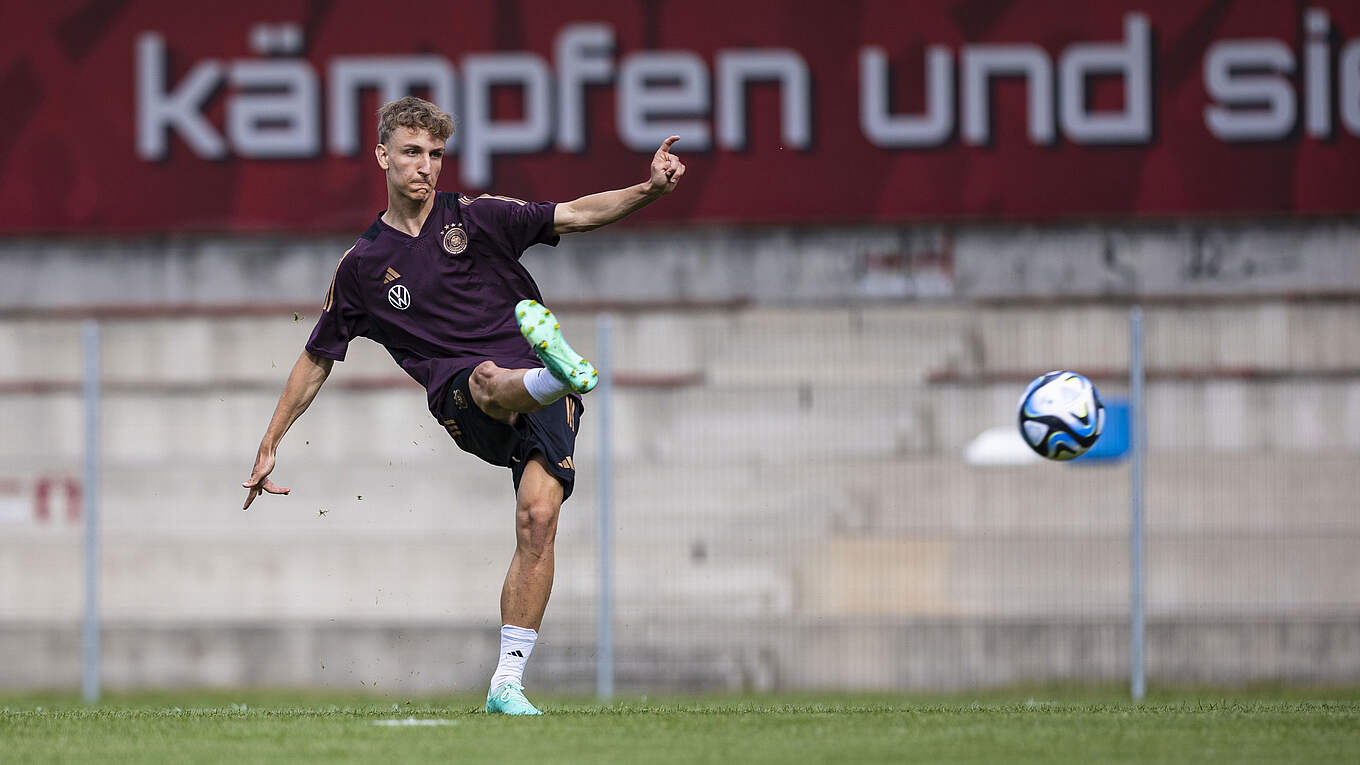 Nelson Weiper: "Es ging alles sehr schnell" :: DFB - Deutscher Fußball ...