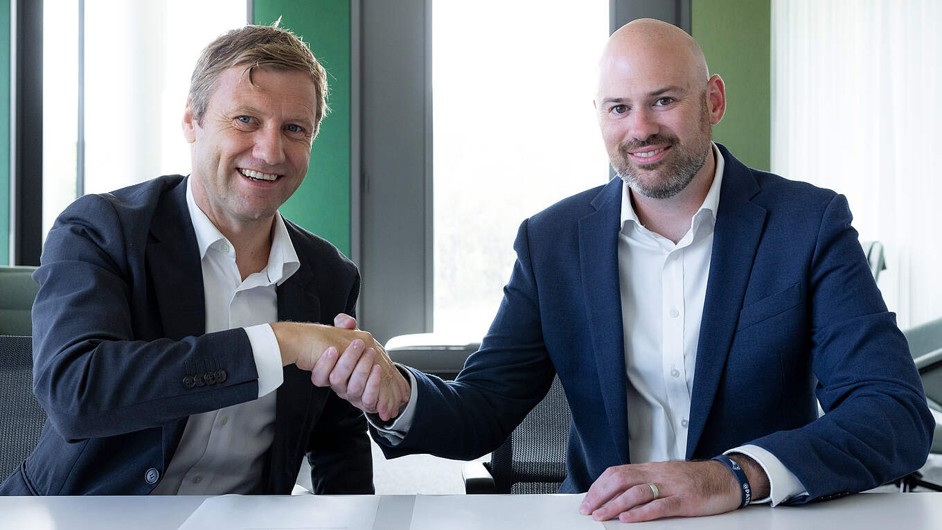 DFB und NFL-Team New England Patriots vereinbaren Kooperation :: DFB ...