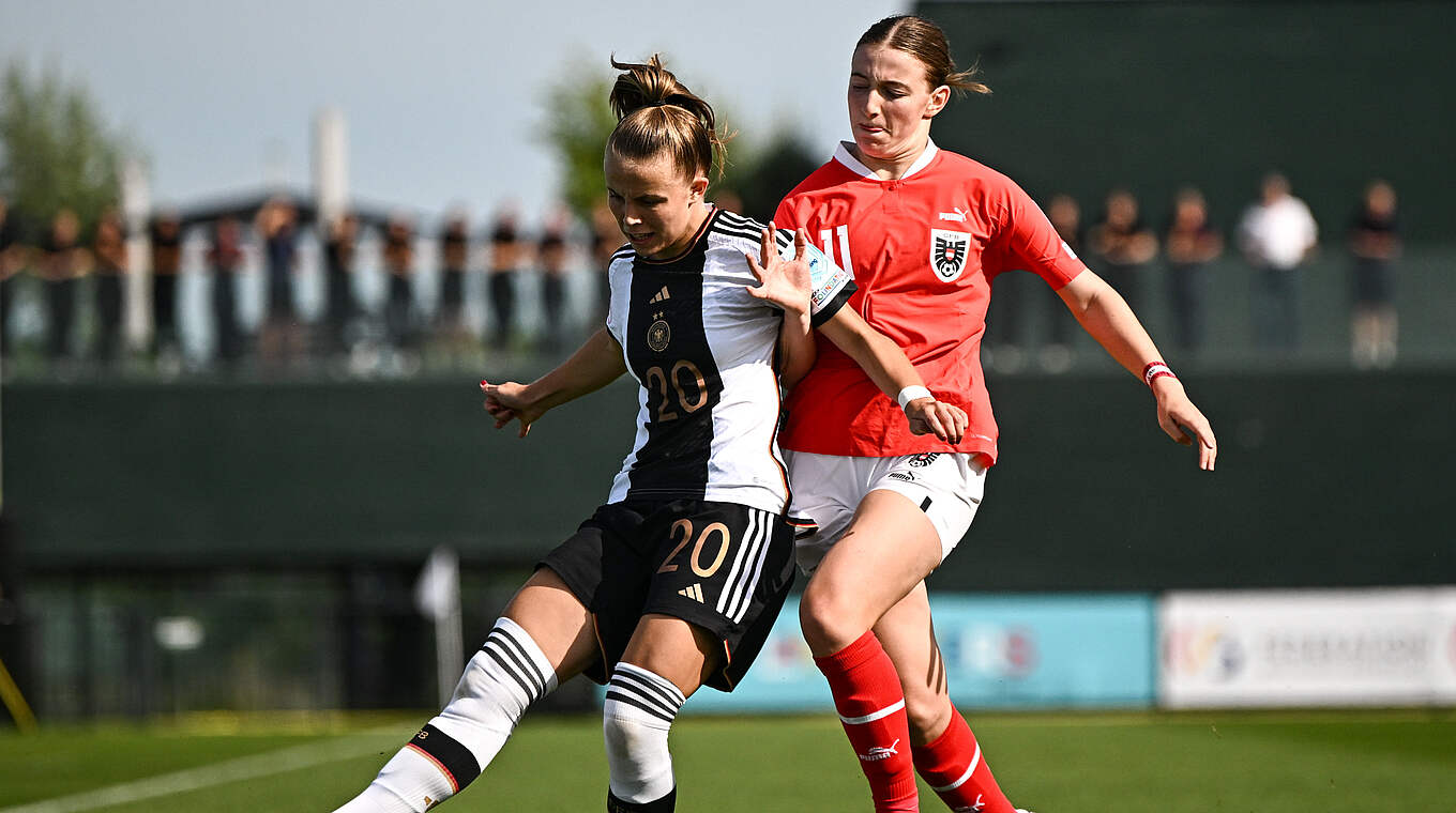 6:0 vs. Österreich: U 19 mit EM-Traumstart :: DFB - Deutscher Fußball ...