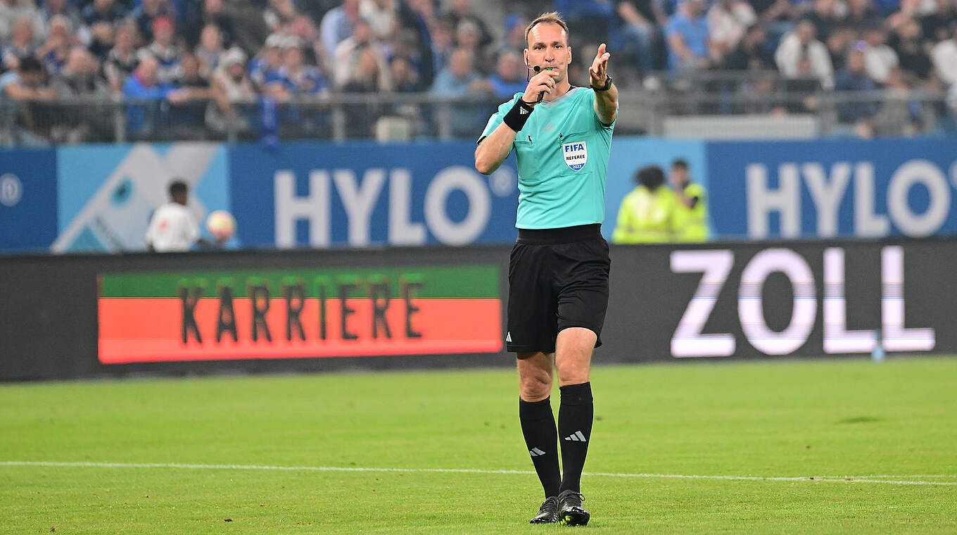 Supercup: Dankert pfeift Bayern vs. Leipzig :: DFB - Deutscher Fußball ...