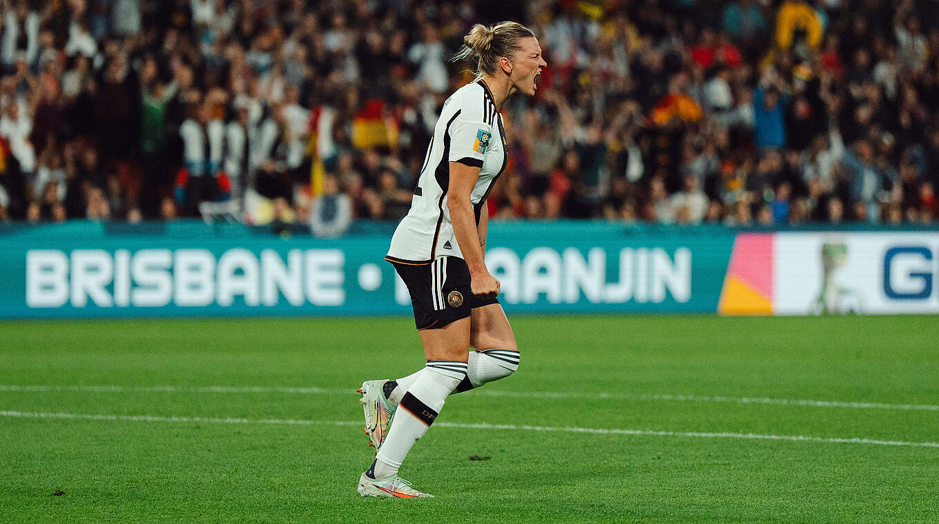 Alex Popp ist "Fußballerin des Jahres" :: DFB - Deutscher Fußball-Bund e.V.