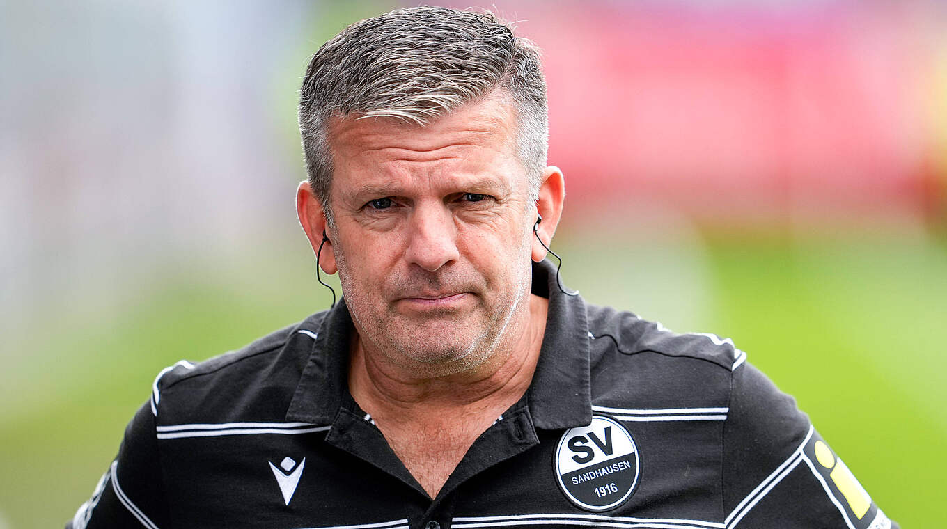 Ein Spiel Innenraumverbot für Sandhausens Sportdirektor Imhof :: DFB ...