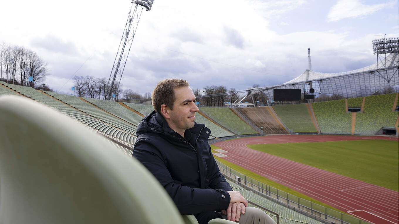 Lahm: "Das Kribbeln wird immer stärker" :: DFB - Deutscher Fußball-Bund ...