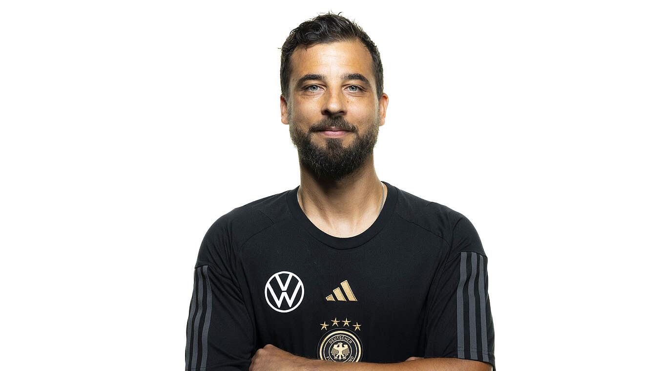 Daniel Jungwirth wechselt vom DFB zum VfB :: DFB - Deutscher Fußball ...
