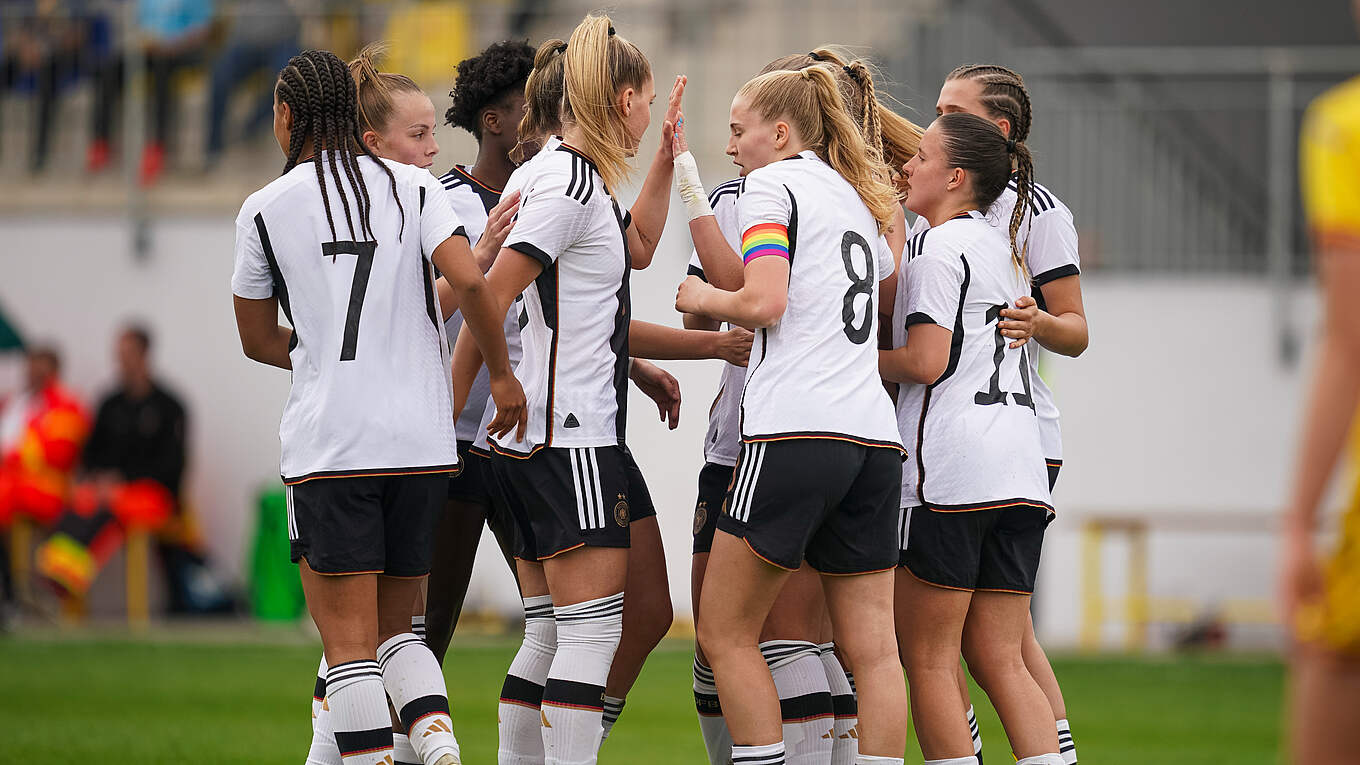 6:0! U 19 mit Kantersieg gegen Ungarn :: DFB - Deutscher Fußball-Bund e.V.