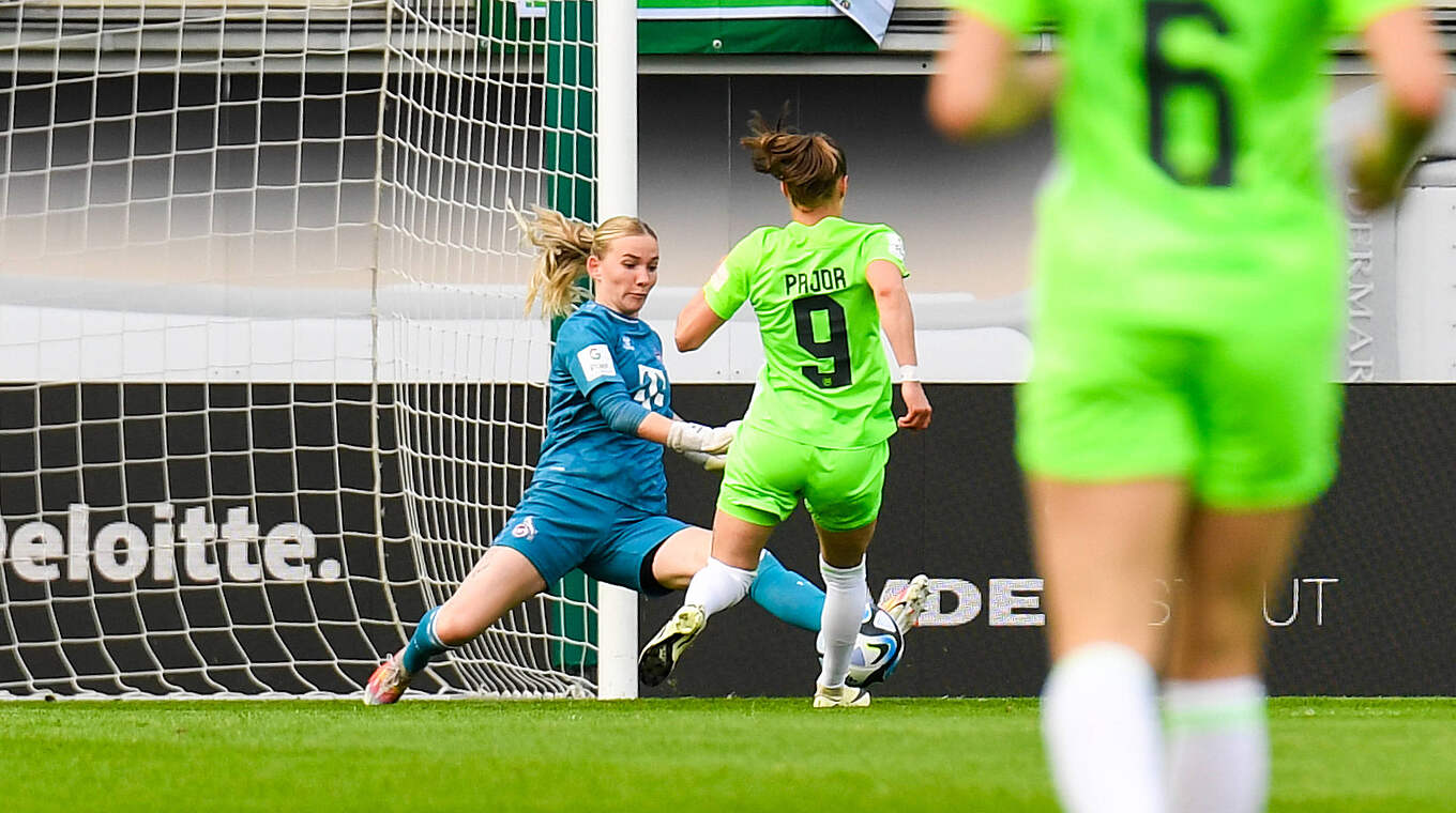 5:1 gegen Köln: VfL Wolfsburg für Pokalfinale gerüstet :: DFB ...
