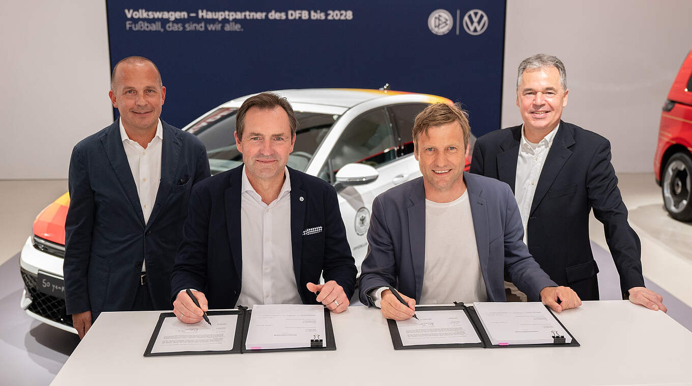 DFB und Volkswagen verlängern Partnerschaft bis 2028 :: DFB - Deutscher ...