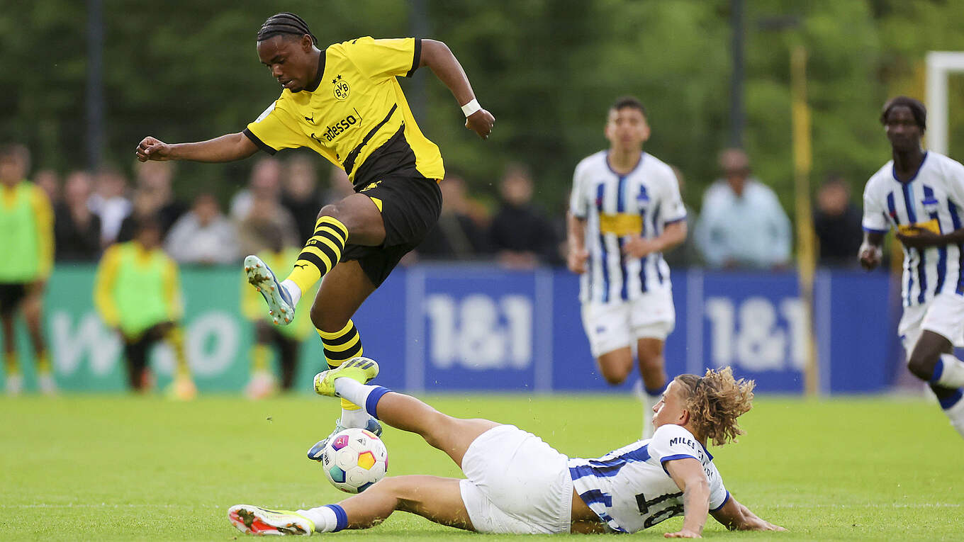 Hochspannung: Remis zwischen BVB und Hertha BSC :: DFB - Deutscher ...