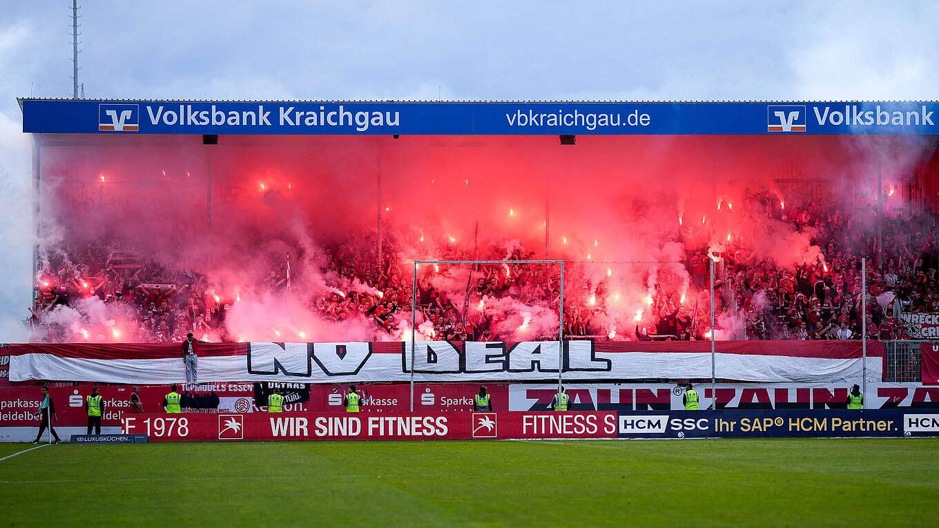 12.950 Euro Geldstrafe für Rot-Weiss Essen :: DFB - Deutscher Fußball-Bund e.V.