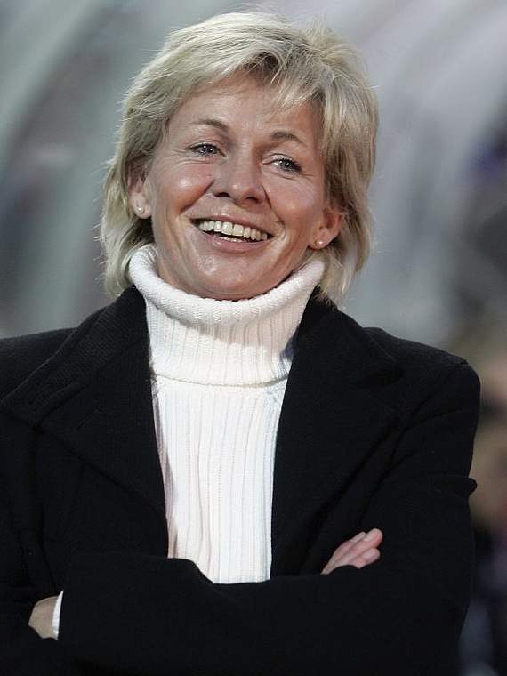 Silvia Neid: "Es liegt noch viel Arbeit vor uns" :: DFB - Deutscher ...